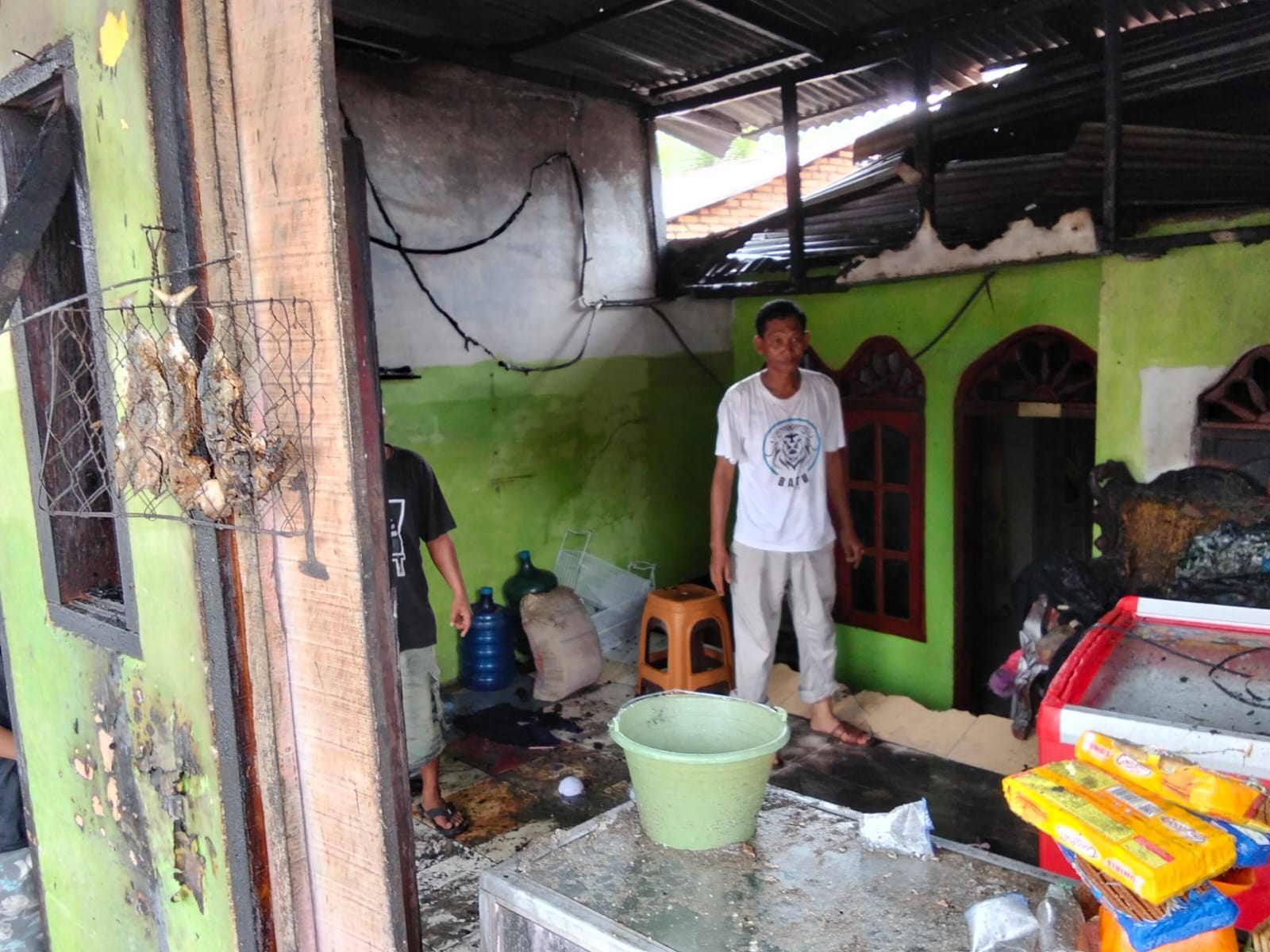 Dua Rumah di Desa Juhar Ludes Terbakar, Diduga Akibat Percikan Api Saat ...