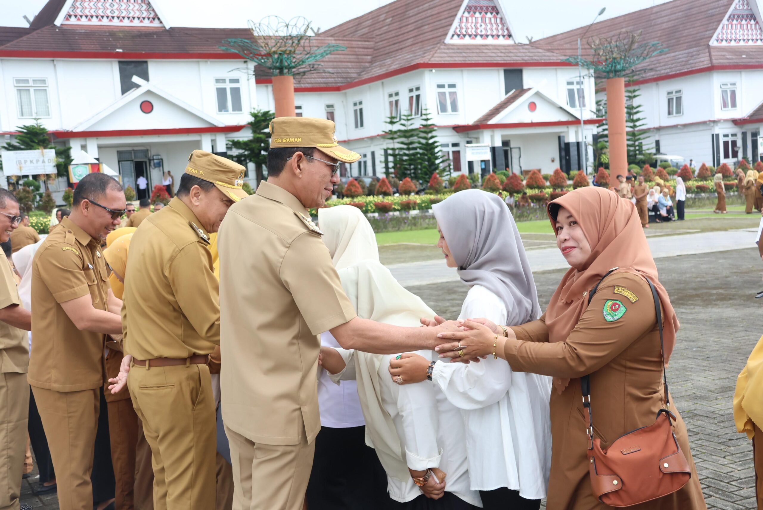 Stop Malas-Malasan, Bupati Tapsel Mulai Koreksi Disiplin Pegawai ...